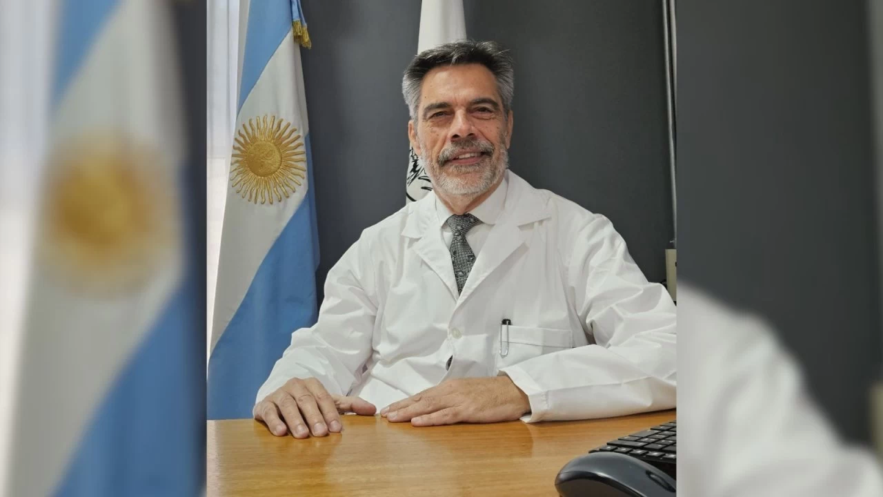 Dr. Carlos Damin: "Un médico está sometido a mucho estrés por su ...