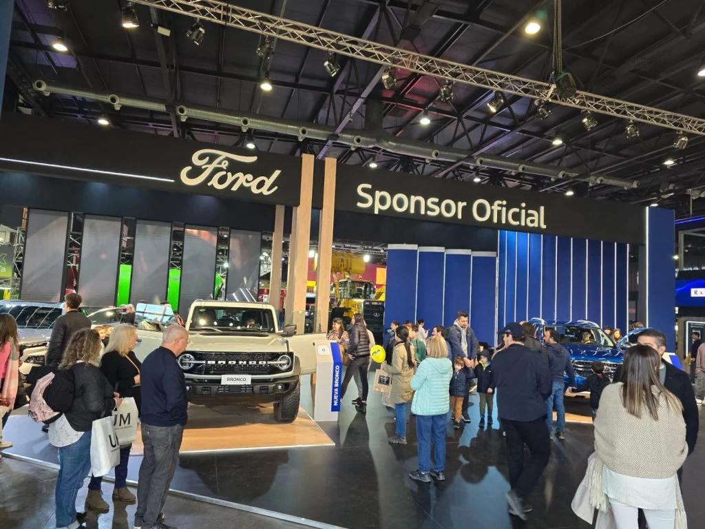 Ford sponsor oficial de La Rural - Radio Rivadavia AM630