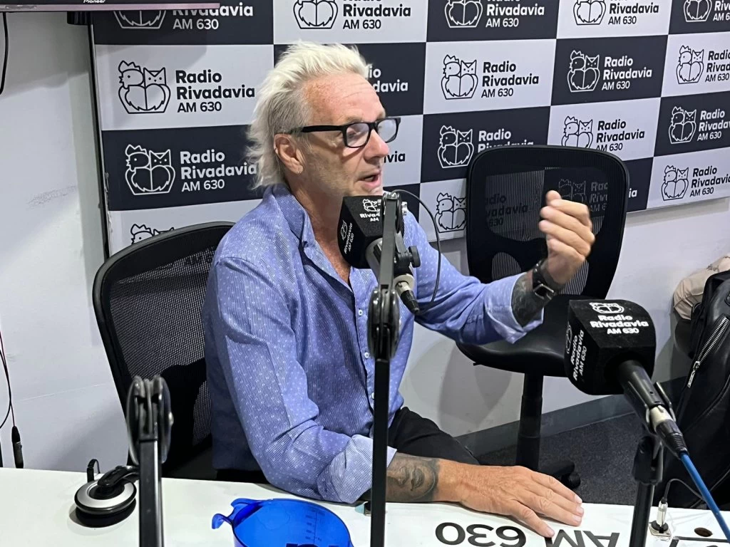 La visita del Psicólogo Pablo Pillet en Radio Rivadavia - Radio ...